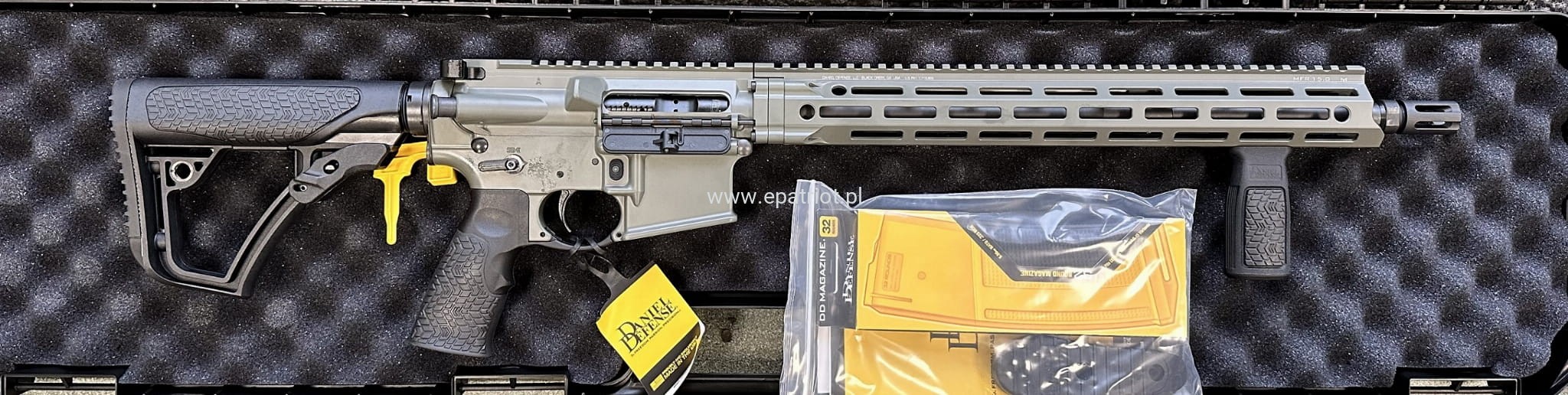 Karabinek Daniel Defense V7 DEEP WOODS